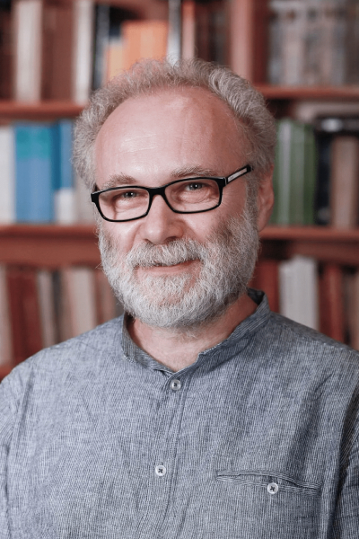 Executive Committee – Scientiae